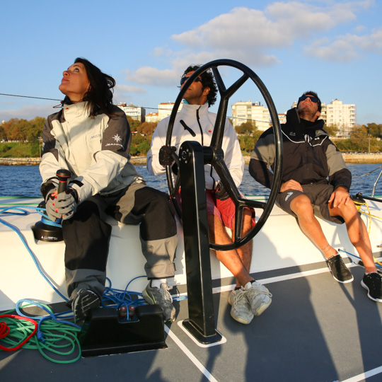 Jefa rudder & steering on the Bolt 37