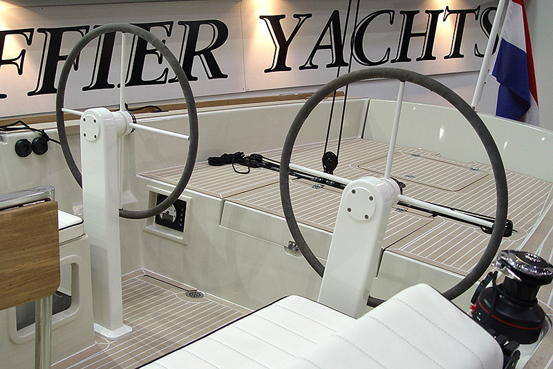 Jefa rudder & steering on the Saffier SC33