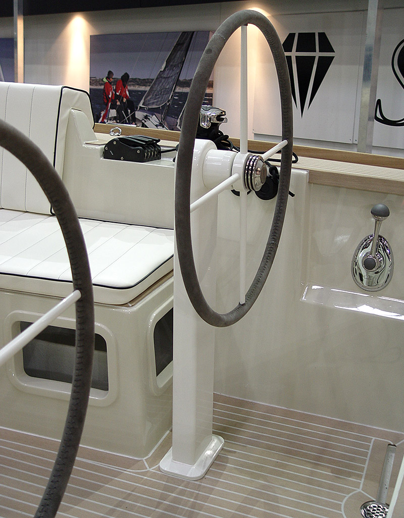 Jefa rudder & steering on the Saffier SC33